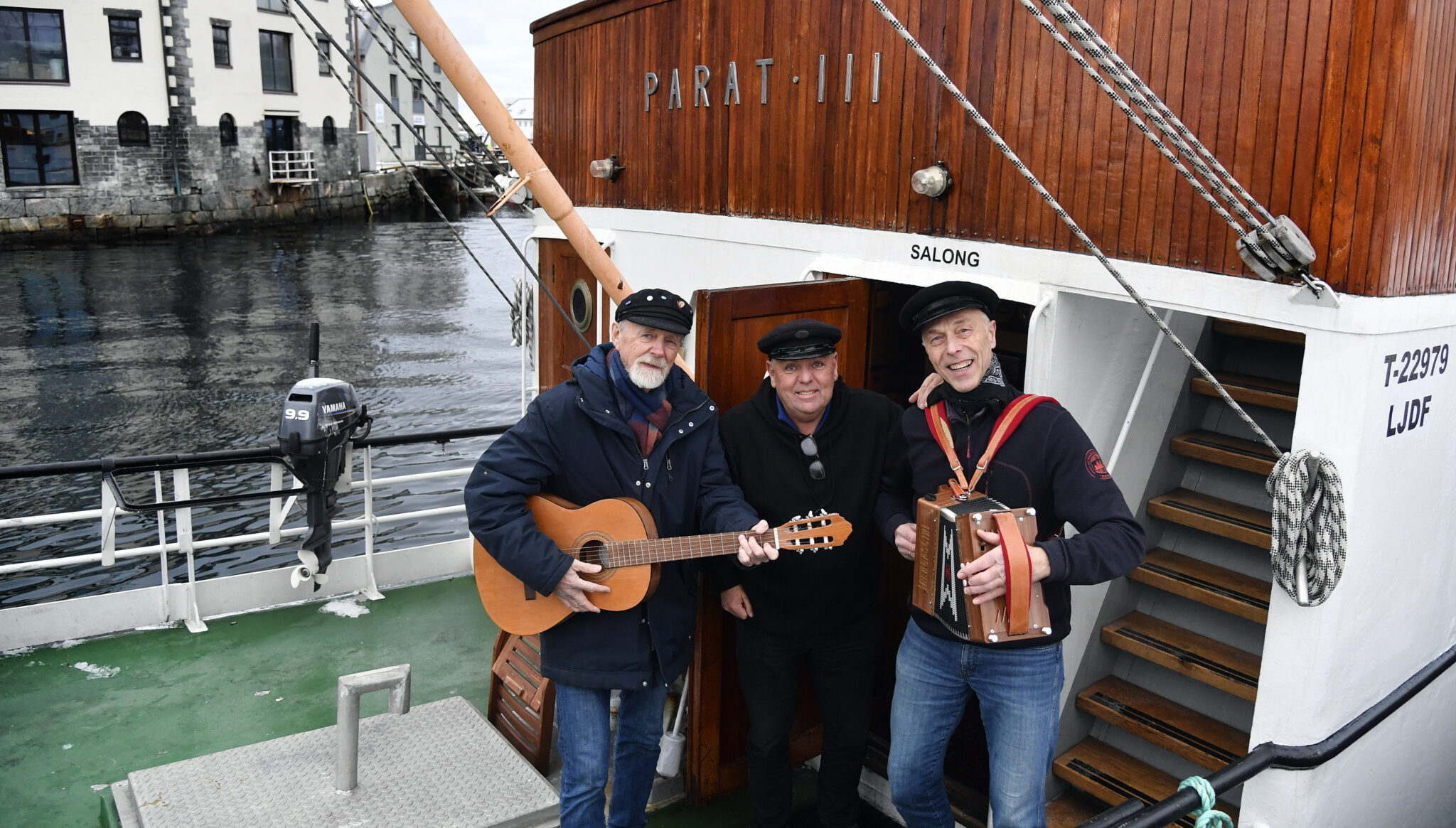 Shanty og julesang i Brosundet | Bypatrioten