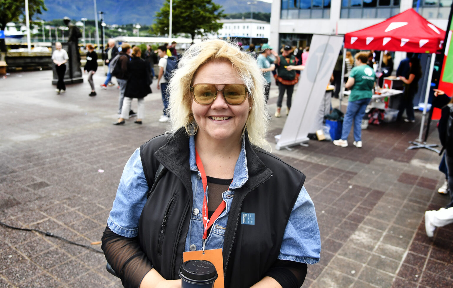 En gavepakke til elevene | Bypatrioten