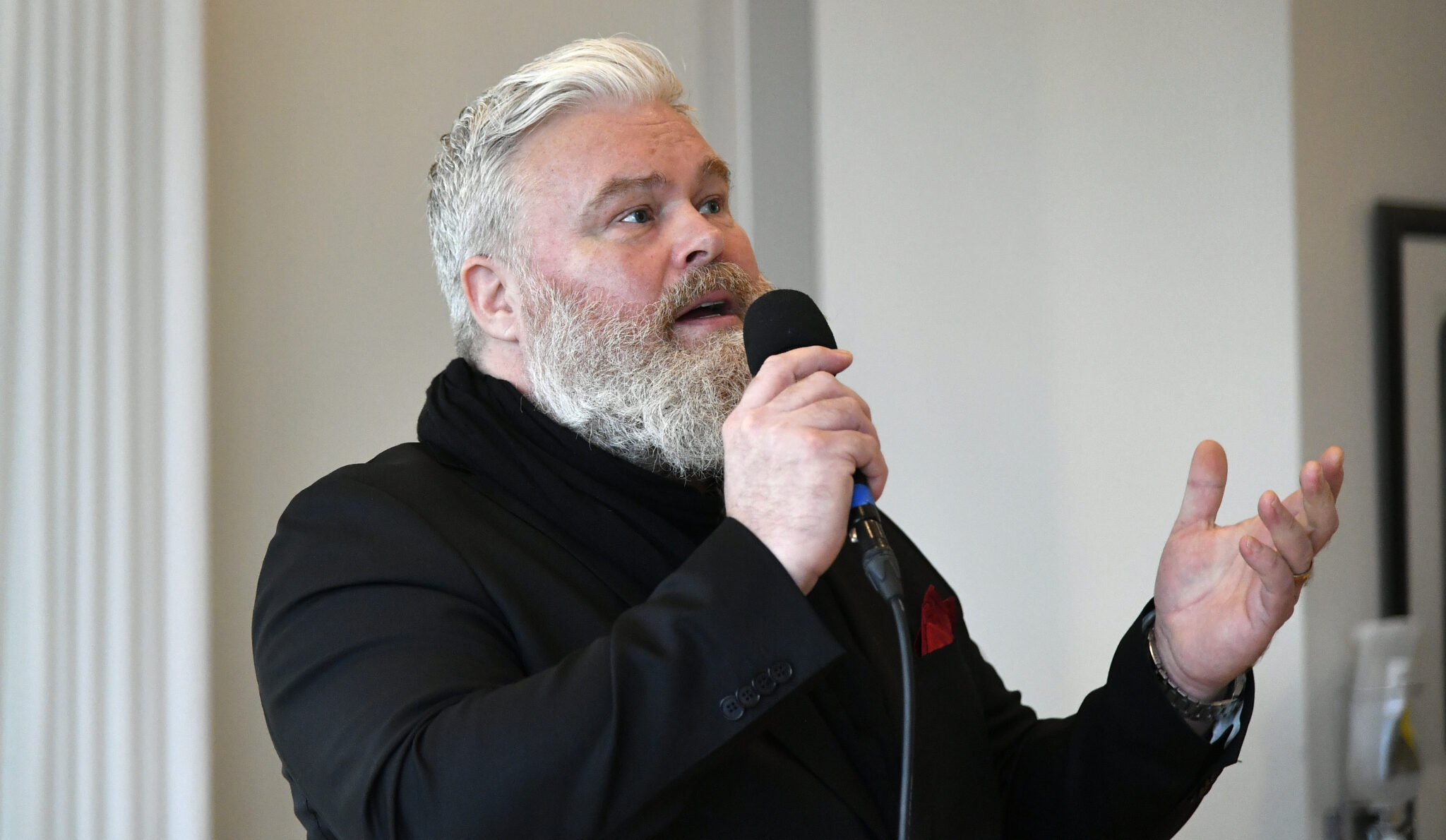 Rein Alexander dukket opp på kreftavdelingen | Bypatrioten